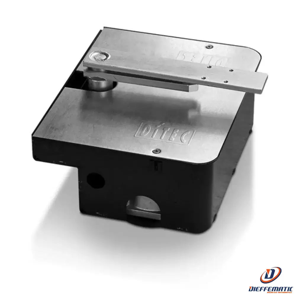 Caja de cimentación grande con tapa empotrada para actuadores Cubic 6 Ditec